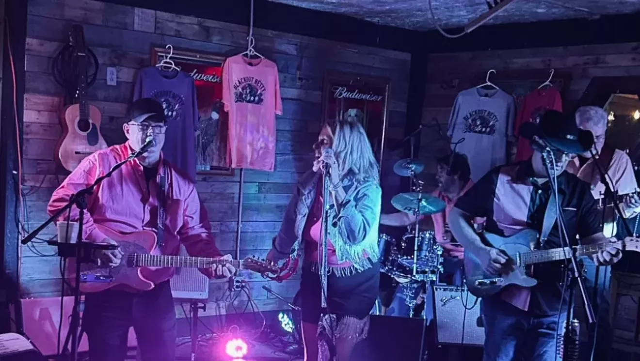 Blackout Betty | Camouflage Bar, VFW Post 99 | Live Music | Illinois Times